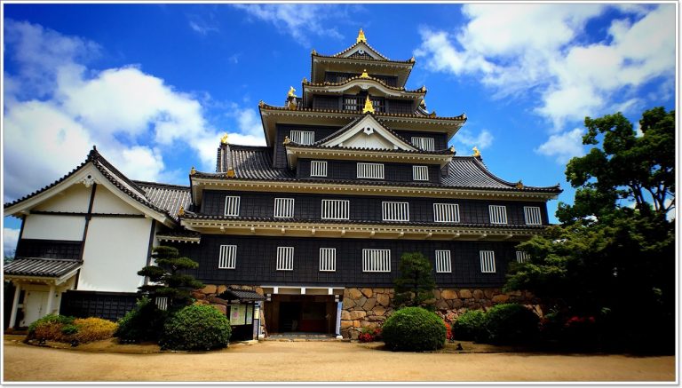 Highlights and how to get to Okayama Castle/Koraku-en Garden. ｜ Japan's ...