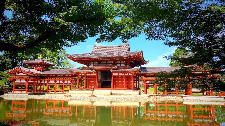 Highlights and how to get to Byodo-in Temple. ｜ Japan's Travel Manual