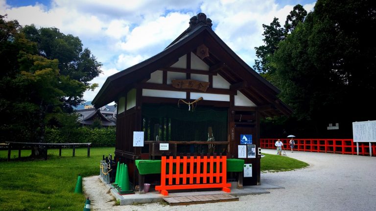 Highlights and how to get to Kamigamo-jinja Shrine. ｜ Japan's Travel Manual