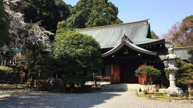 Directions and highlights of Omi-jingu Shrine. ｜ Japan's Travel Manual